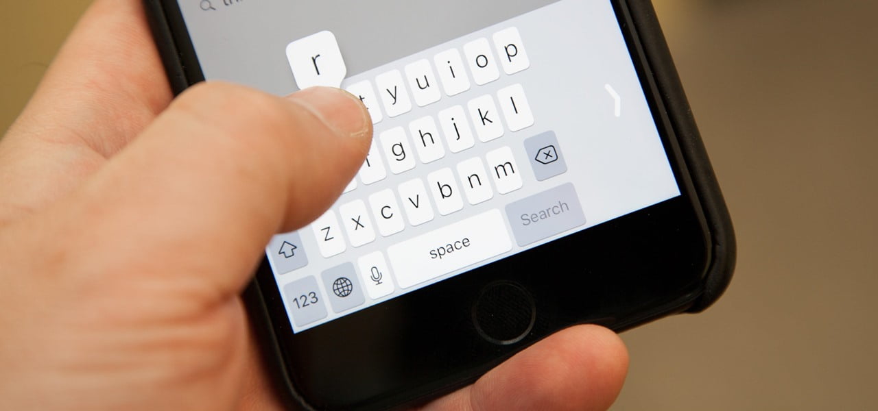 How to Enable One-Handed Keyboard on iPhone | All Tech Nerd