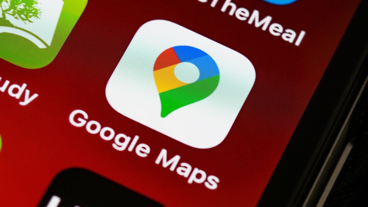 Why do some houses appear blurry on Google Maps? | All Tech Nerd