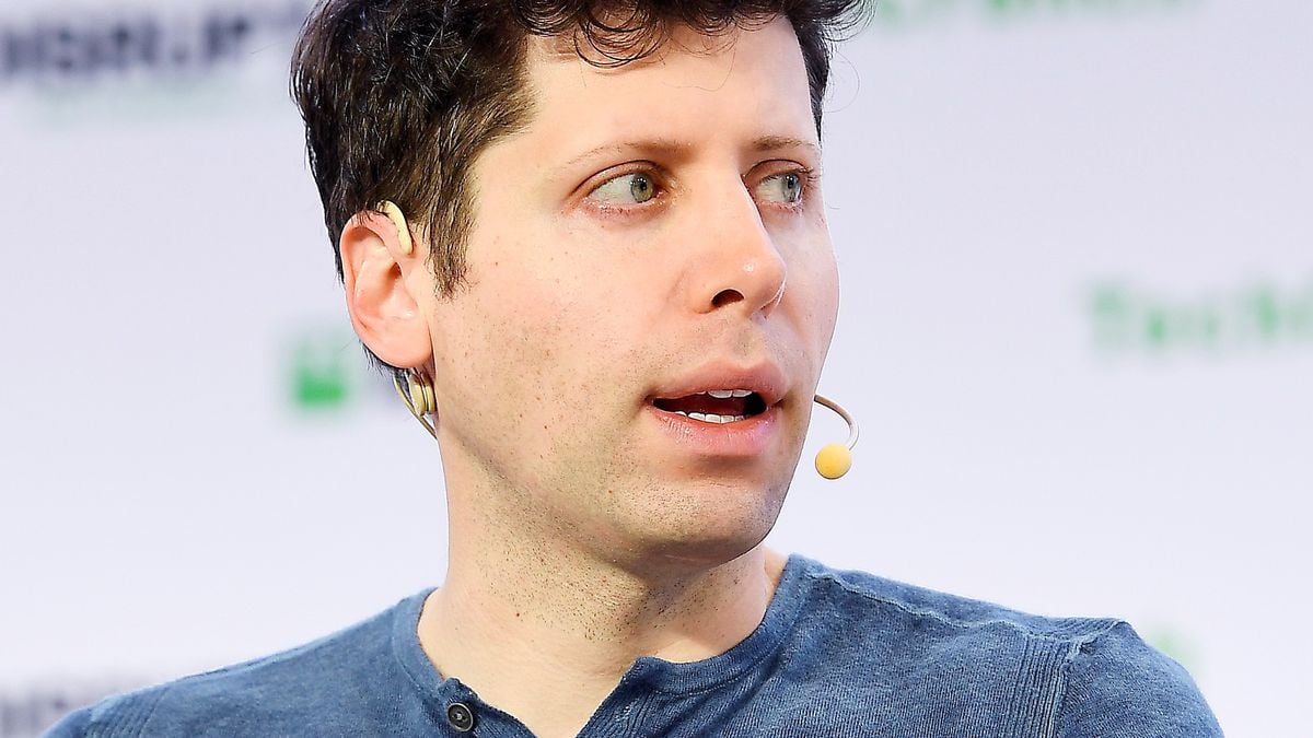 CEO beef: OpenAI's Sam Altman calls Elon Musk a "bully" | All Tech Nerd